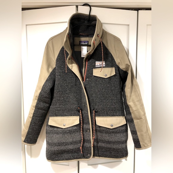 Patagonia | Jackets & Coats | Patagonia Reclaimed Wool Parka Forge Grey ...